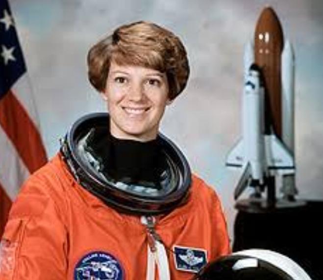 Eileen Collins Kimdir? Hayatı Ve Biyografisi - Linc Heap - Haber Ve Blog