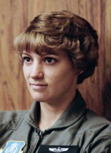 Eileen Collins Kimdir? Hayatı Ve Biyografisi - Linc Heap - Haber Ve Blog